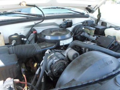 Buy 1995 Chevrolet 2500 Silverado174,005,Regular Cab Pickup,White,Blue ...