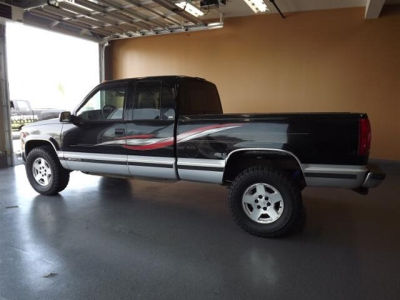 Buy 1995 Chevrolet 2500 Fleetside199,276,Extended Cab Pickup,Black,Gray ...