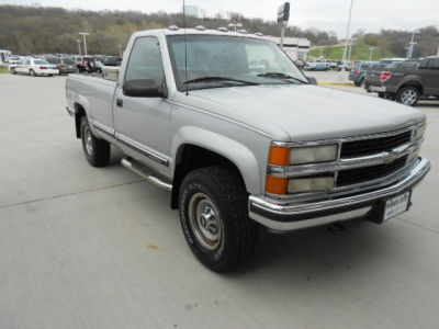 Buy 1997 Chevrolet 2500196,678,Regular Cab Pickup,Silver,Red,22884X ...