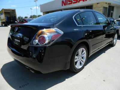 Buy 2012 Nissan Altima 3.5 SR8,220,Sedan,Black,Black,CC205515 ...