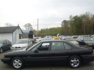 Buy 1997 Pontiac Bonneville Base128,581,Sedan,Black,Black,NAS960 ...