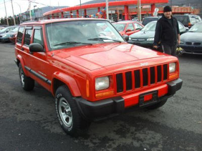 Buy 2000 Jeep Cherokee Sport124,135,SUV,Red,Tan,8937,1J4FF48S8YL153686 ...