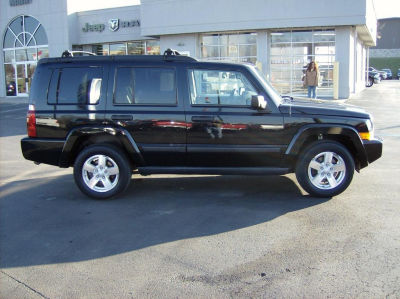 Buy 2006 Jeep Commander Base148,259,SUV,Black,Gray,7166A ...