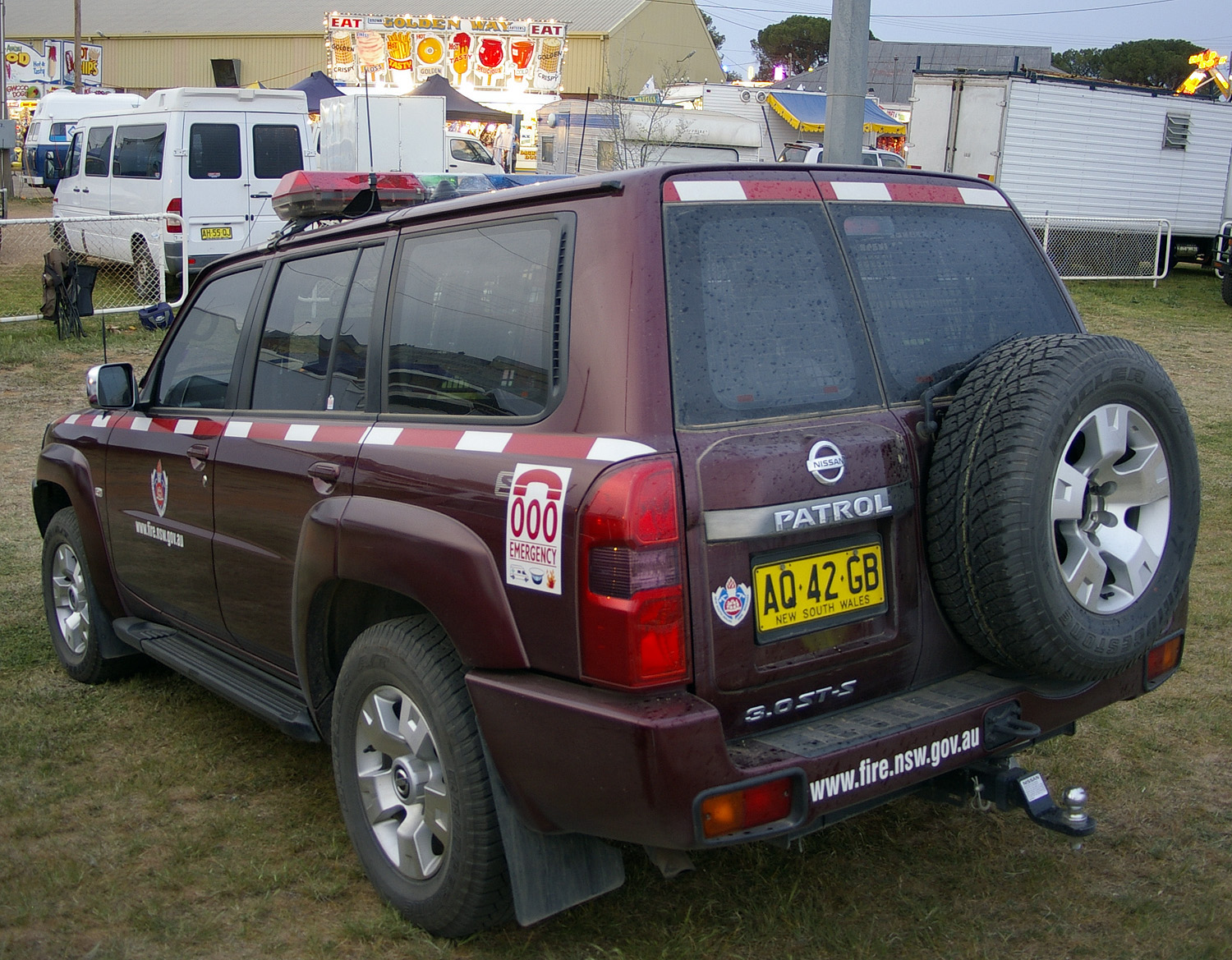 Nissan Patrol ST:picture # 8 , reviews, news, specs, buy car